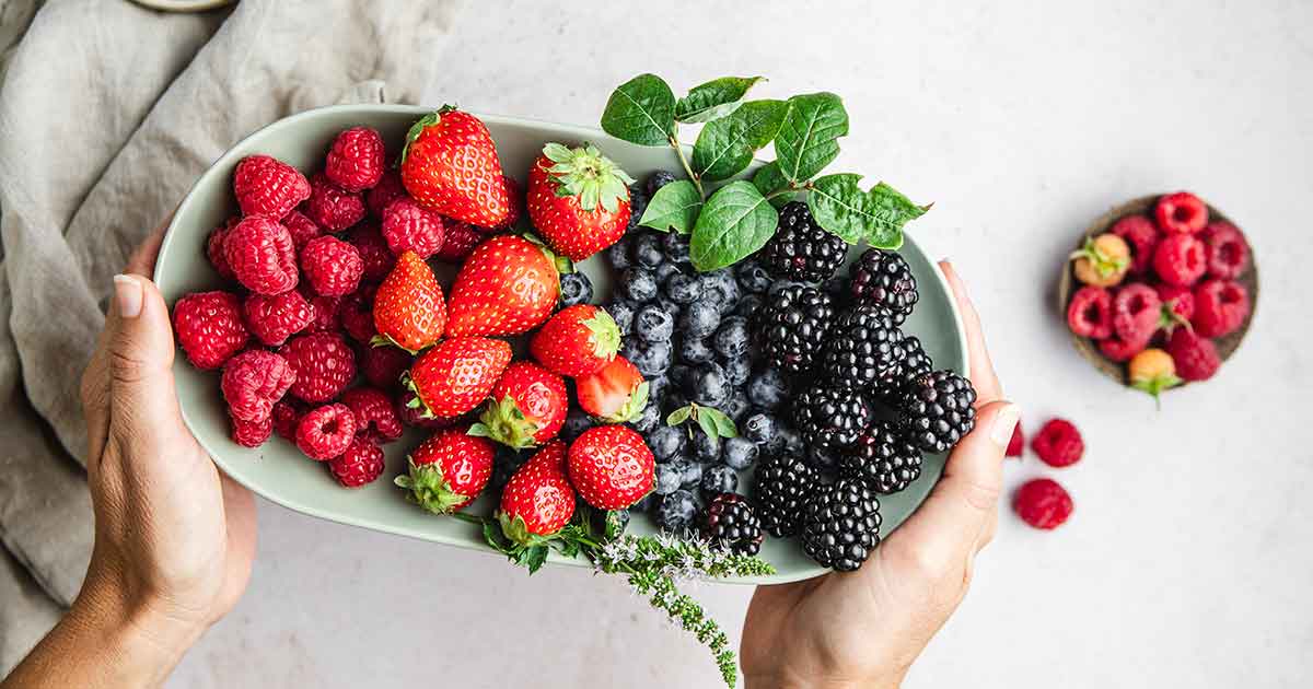 The Shockingly Simple Way to Keep Berries Fresh - Non-Toxic Dad